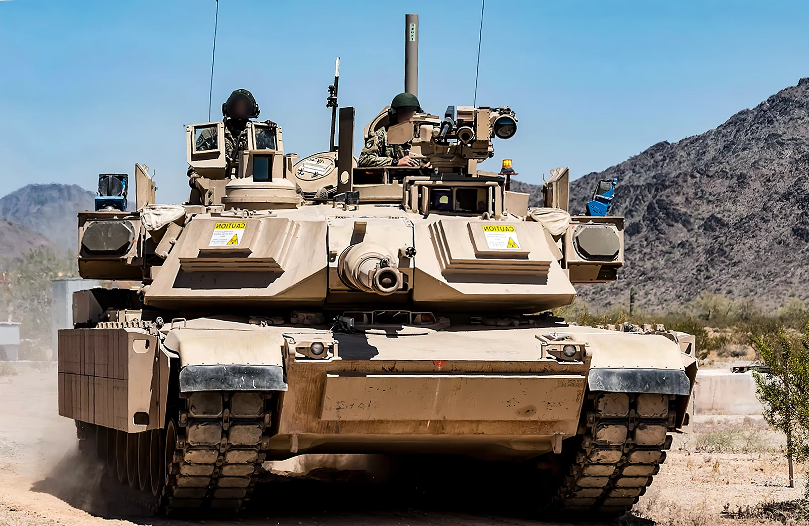 Estados Unidos enviará más de 30 tanques Abrams a Ucrania - Doble Llave